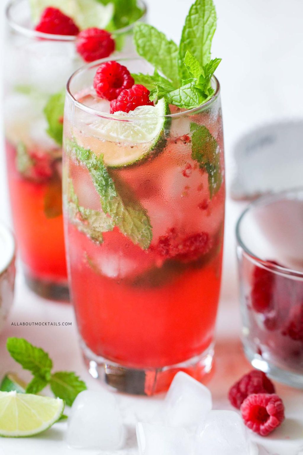 15 Refreshing Fruity Mocktail Recipes to Try Right Now