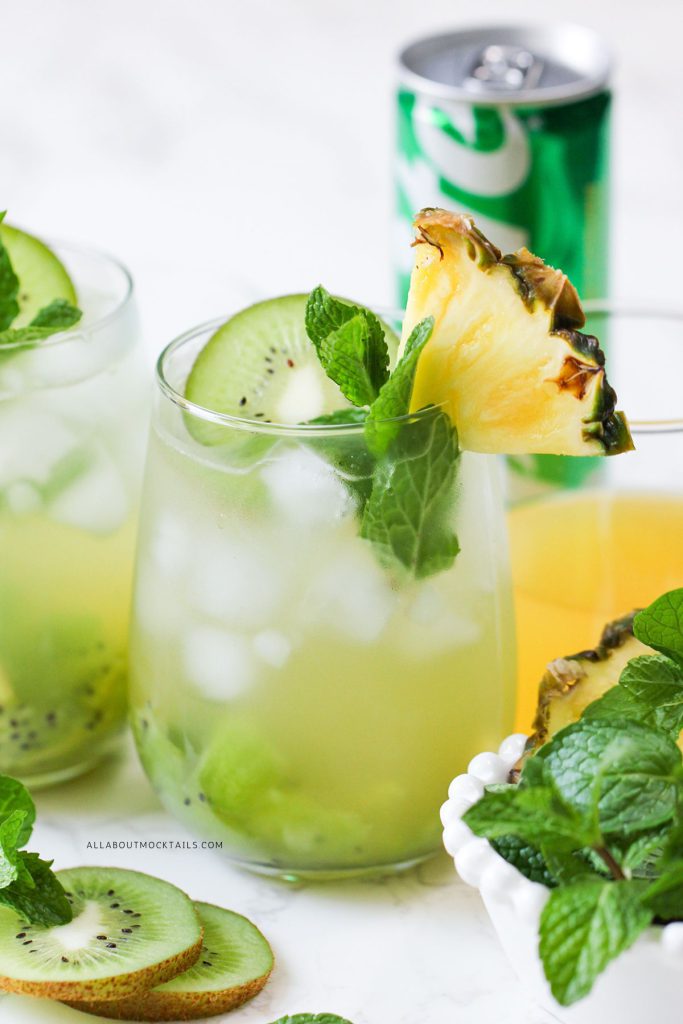35 Easy Mocktails You Can Make in Under 5 Minutes