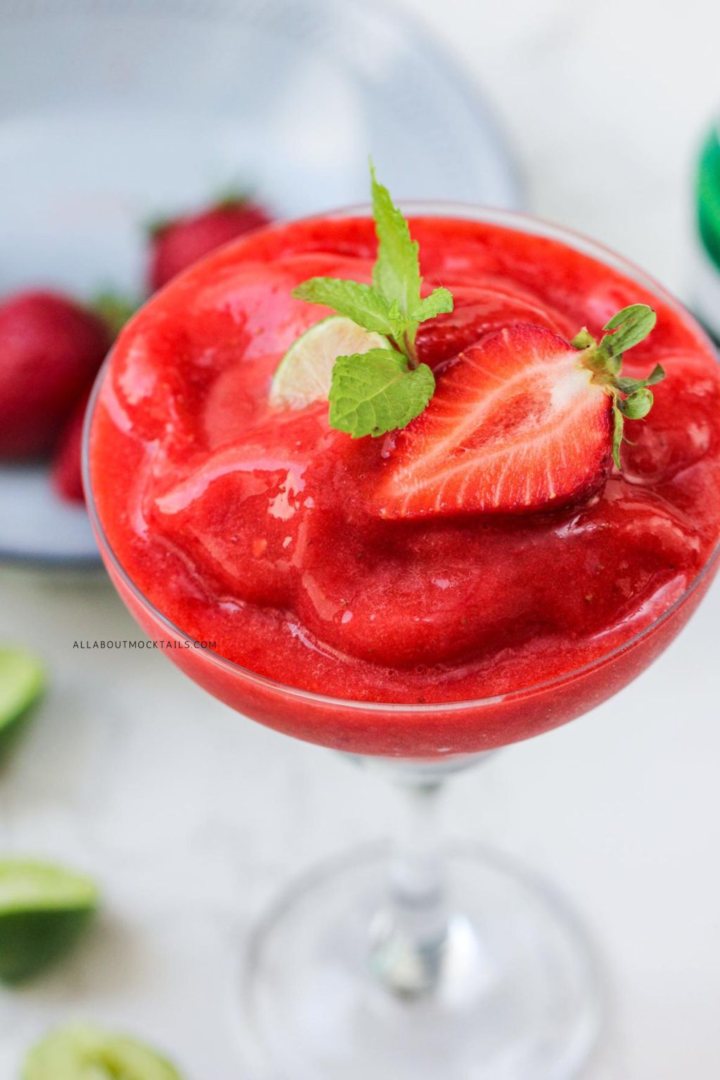 35 Easy Mocktails You Can Make in Under 5 Minutes